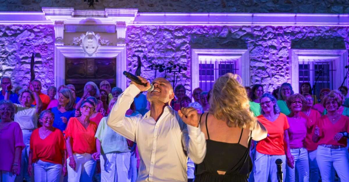 « Allumez le feu » avec Happy Concept Chant (Sainte-Maxime) | Sainte Maxime