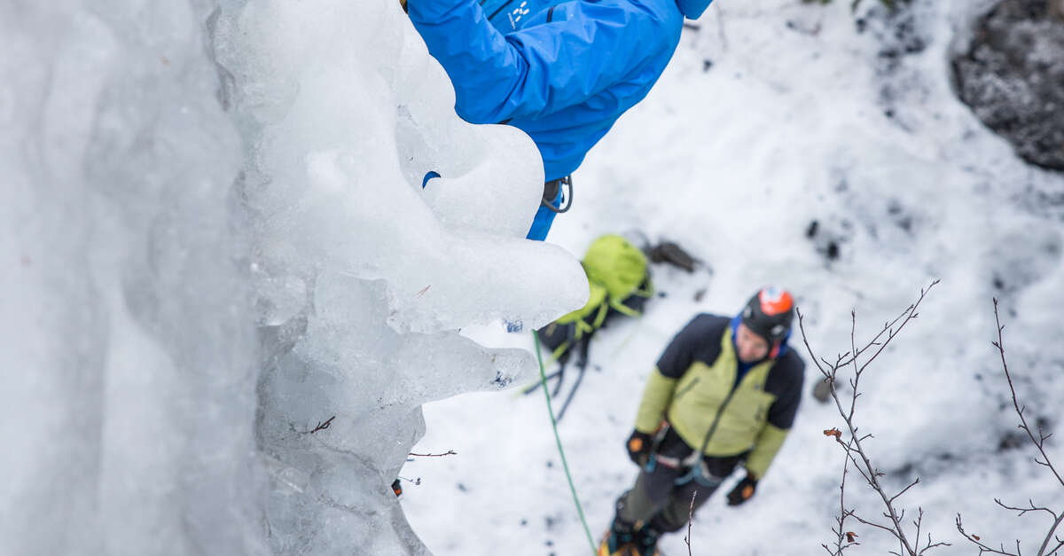 Demi-journée découverte cascade de glace (L’ Argentière-la-Bessée ...