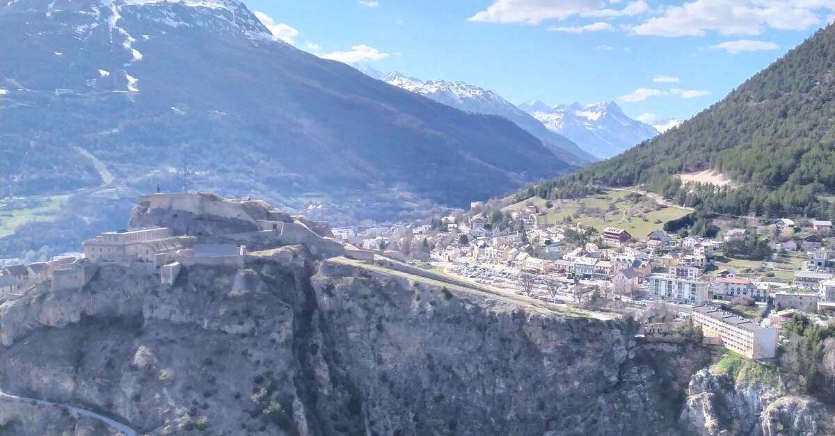 N°53 Tour of the Forts of Briançon from La Vachette (Val-des-Prés ...