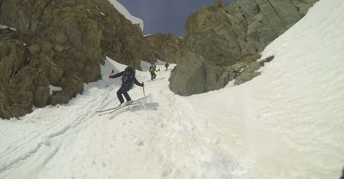 Cours d’initiation au ski de hors pistes avec Airéole (Morzine ...