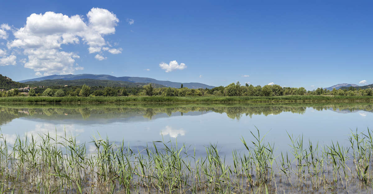 Panorama of Lac de l’Escale (L’ Escale) | Provence-Alpes-Côte d'Azur ...
