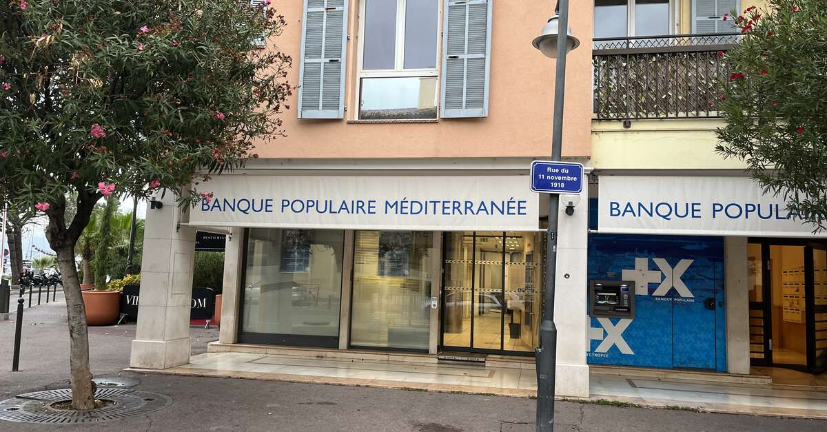 Banque Populaire (Saint-Tropez) | Destination Côte d’Azur France – Le ...