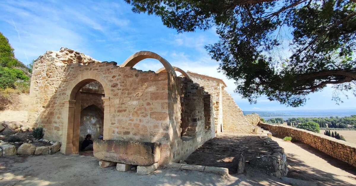 Chapel Saint-Étienne (Istres) | Provence-Alpes-Côte d'Azur Tourism