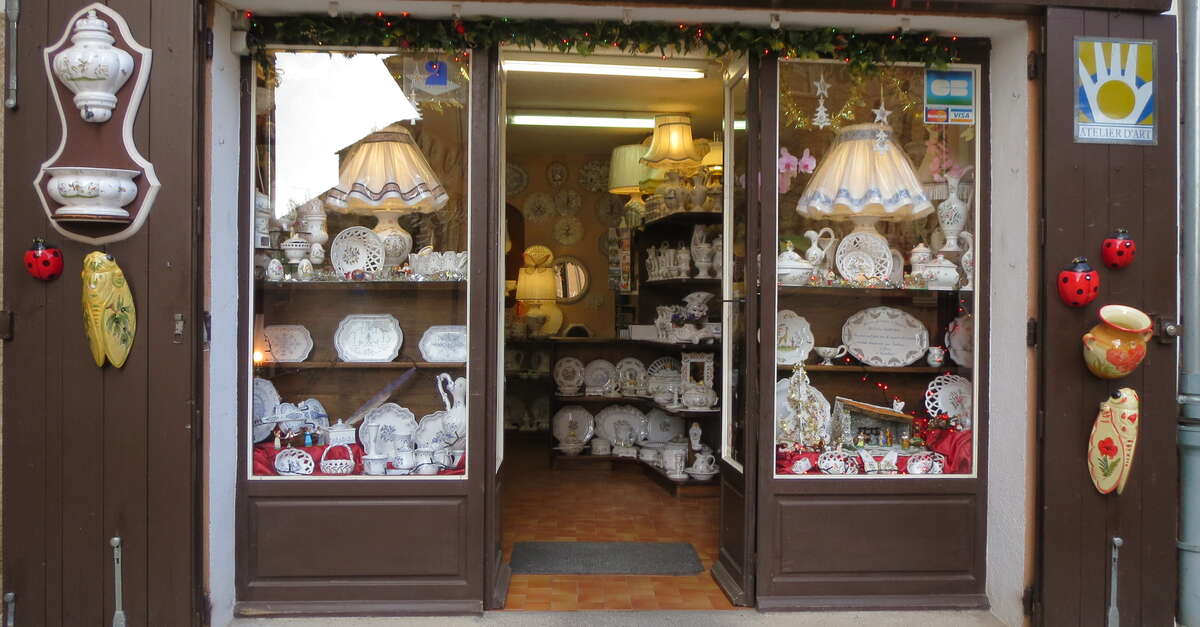 Store Le Vaisselier (Moustiers-Sainte-Marie) | Provence-Alpes-Côte d ...