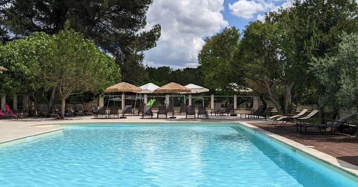 Les Cerisiers Campsite (Robion) | Provence-Alpes-Côte d'Azur Tourism