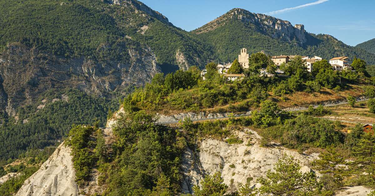 Saint Benoît (Saint-Benoît) | Provence-Alpes-Côte d'Azur Tourism