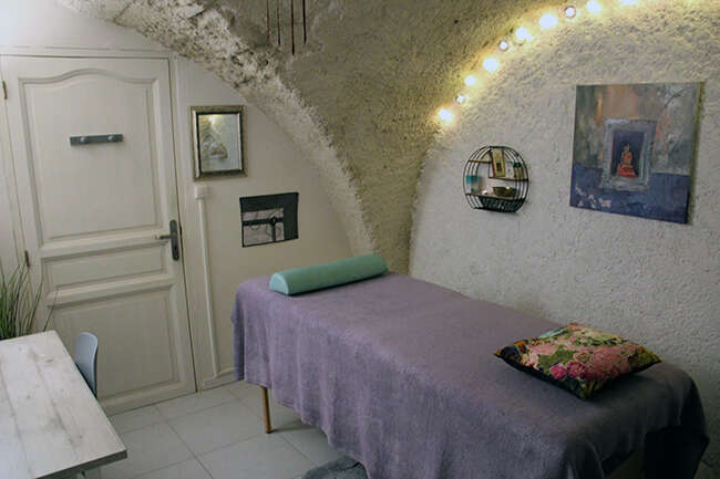 Wellbeing – Massages and energy treatments Nicolas Ponton and Claire ...