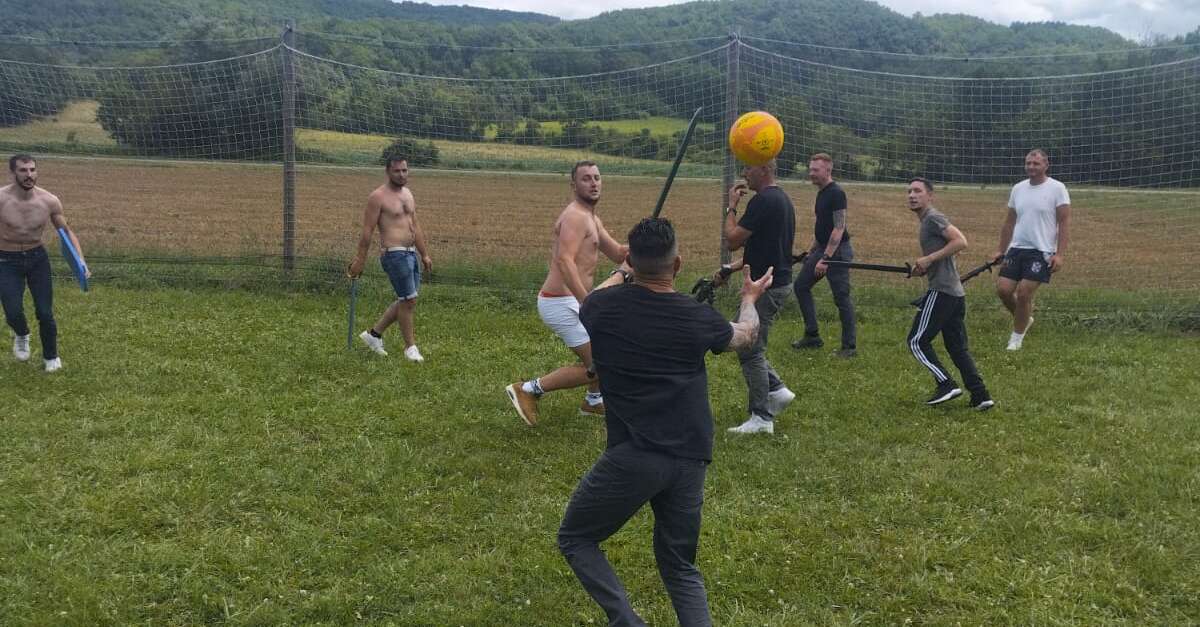 Trollball avec Animez-vous (Aigues-Vives) | Site Officiel de l'Office ...
