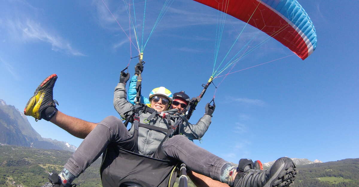 Paragliding with Evolution 2 à Sainte-Foy-Tarentaise