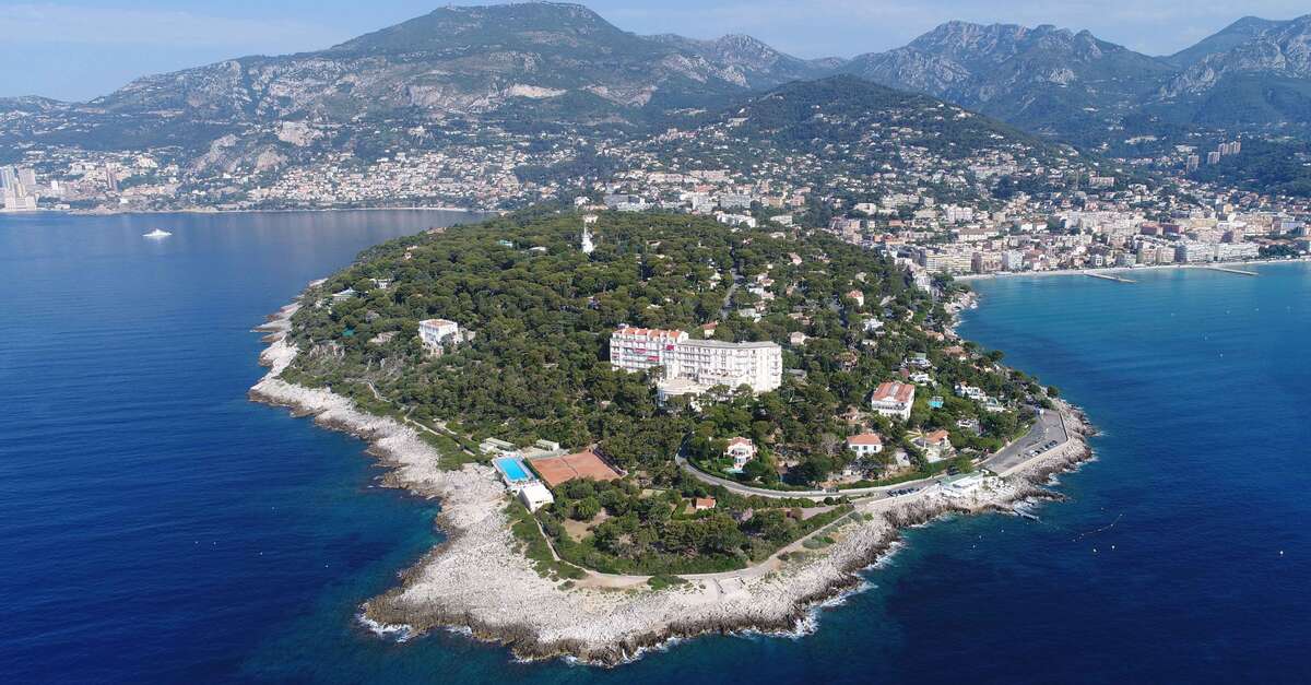 Winston Churchill Monument (Roquebrune-Cap-Martin) | Menton, Riviera ...