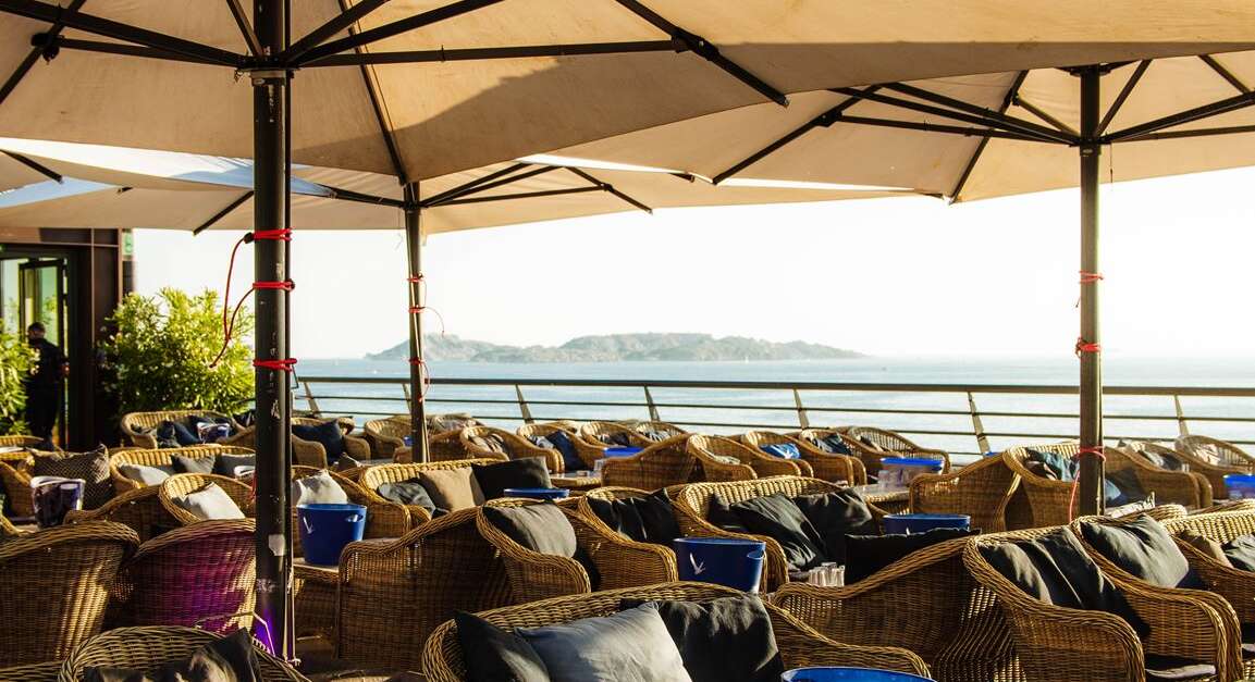 R2 le Rooftop des Terrasses (Marseille 2ème) | Provence-Alpes-Côte d ...