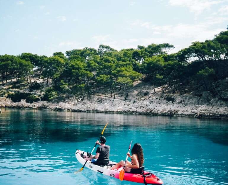 Sea kayak tour 4H in the Calanques with LOKAYAK (Cassis) | Provence ...