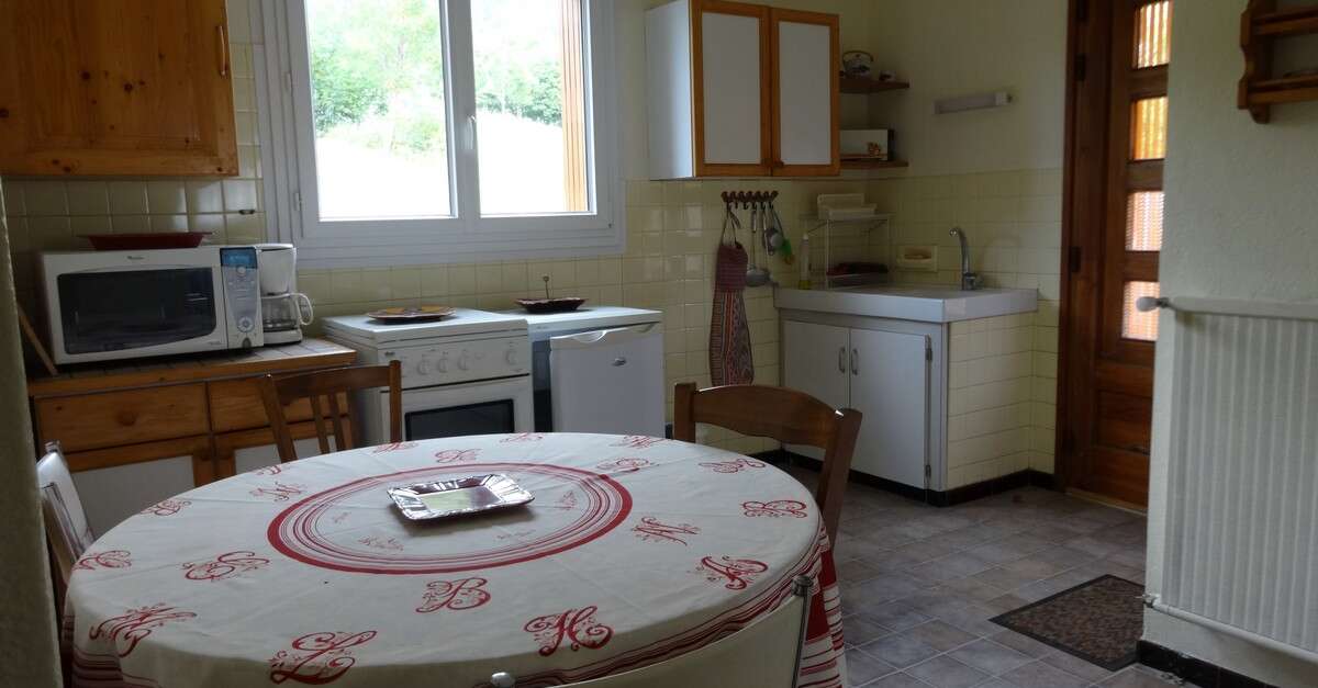 Location M. BLANC-GRAS Pierre (Saint-Jean-Saint-Nicolas) | Provence ...