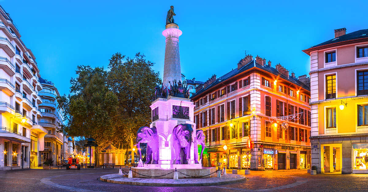 Elephants Fountain (Chambéry) | chambery