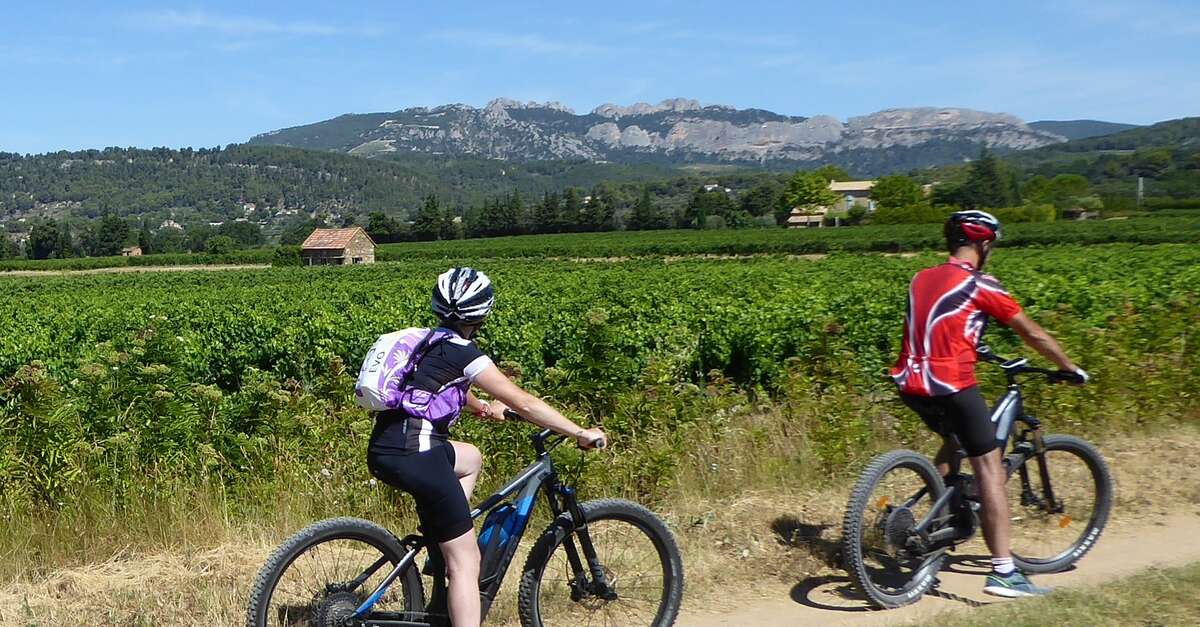 Vaison la Romaine et ses alentours : Balade guidée et commentée à vélo ...