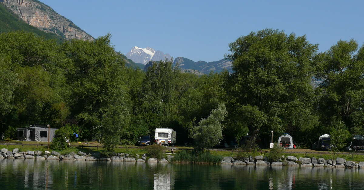 Camping du Lac – Les Iscles*** (Eygliers) | Provence-Alpes-Côte d'Azur ...