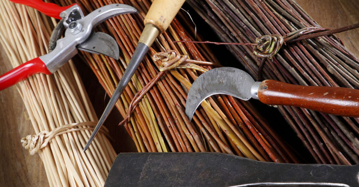 Atelier de vannerie (Saint-Julien-en-Champsaur) | Provence-Alpes-Côte d ...