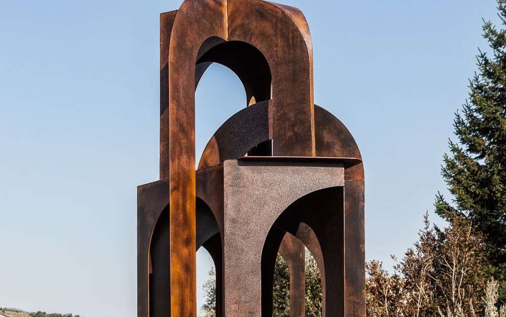 Sculpture “Arcature” de Dominique Mercy (Comps-sur-Artuby) | Provence ...