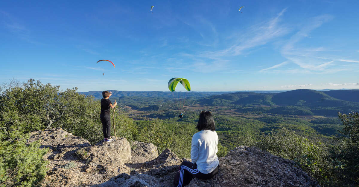 La barre de Saint-Quinis (Sainte-Anastasie-sur-Issole) | Provence-Alpes ...
