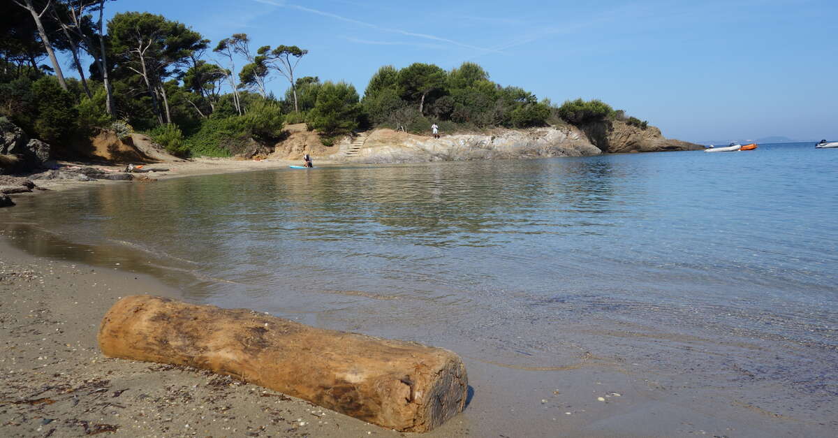 Anse du four a chaux – Beach (Hyères) | Côte d’Azur France / French Riviera