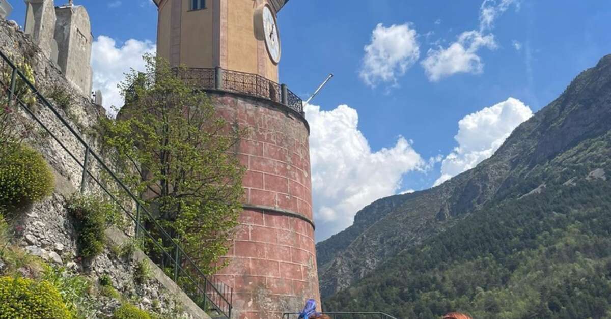 Cultural guided tour of Tende (Tende) | Côte d’Azur France / French Riviera