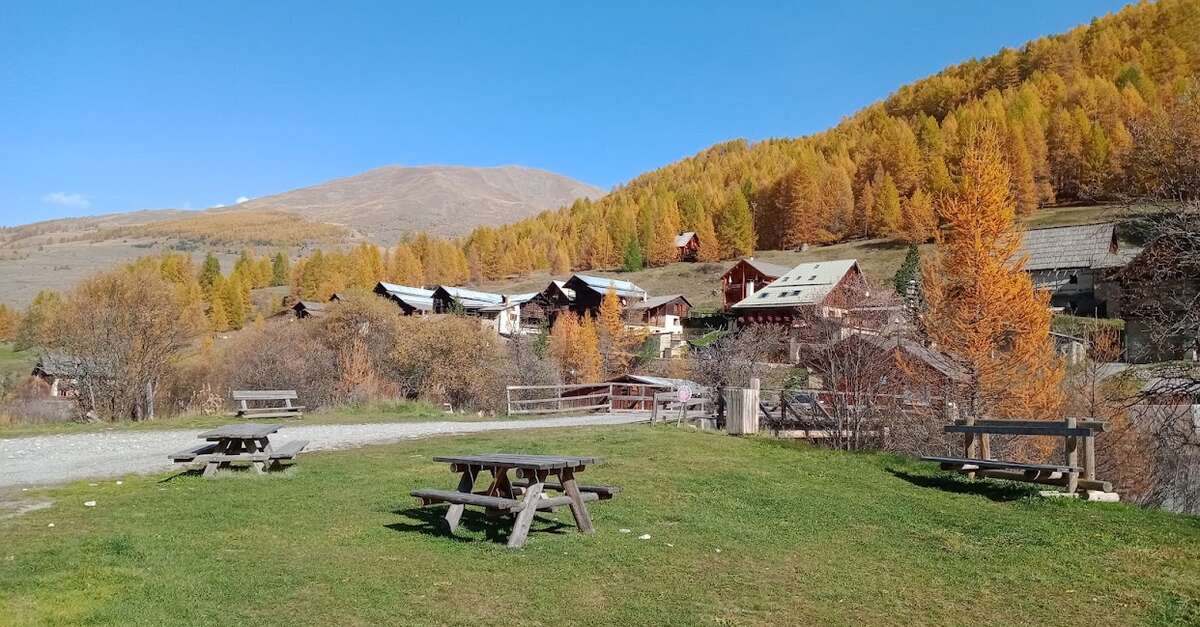 Le tour des hameaux de St Véran (Saint-Véran) | Office de tourisme du ...