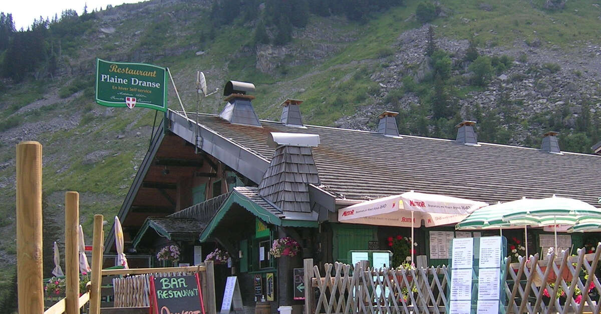 Bar Restaurant Plaine Dranse Vuarand (Châtel) | Pass'Portes du Soleil ...