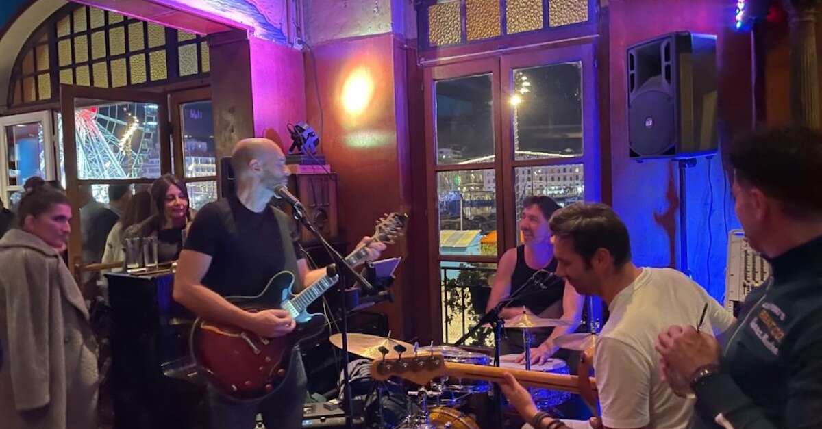 2 Gars et 1 Indien (Marseille 2ème) | Oficina de Turismo de Marsella