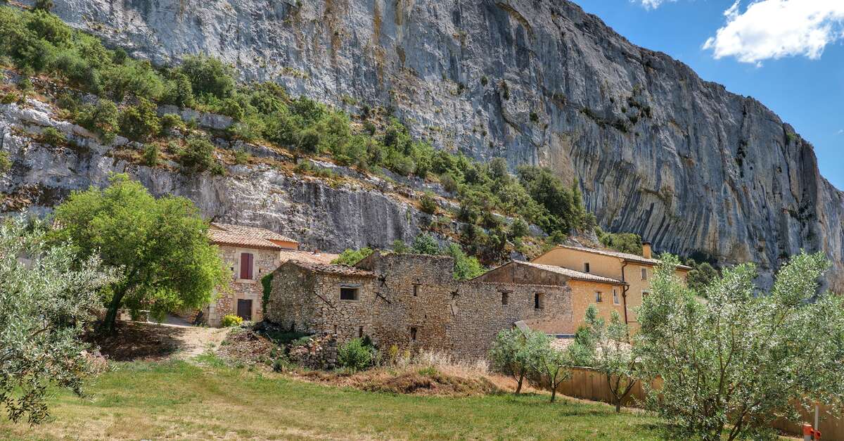 Lioux (Lioux) | Provence-Alpes-Côte d'Azur Tourism