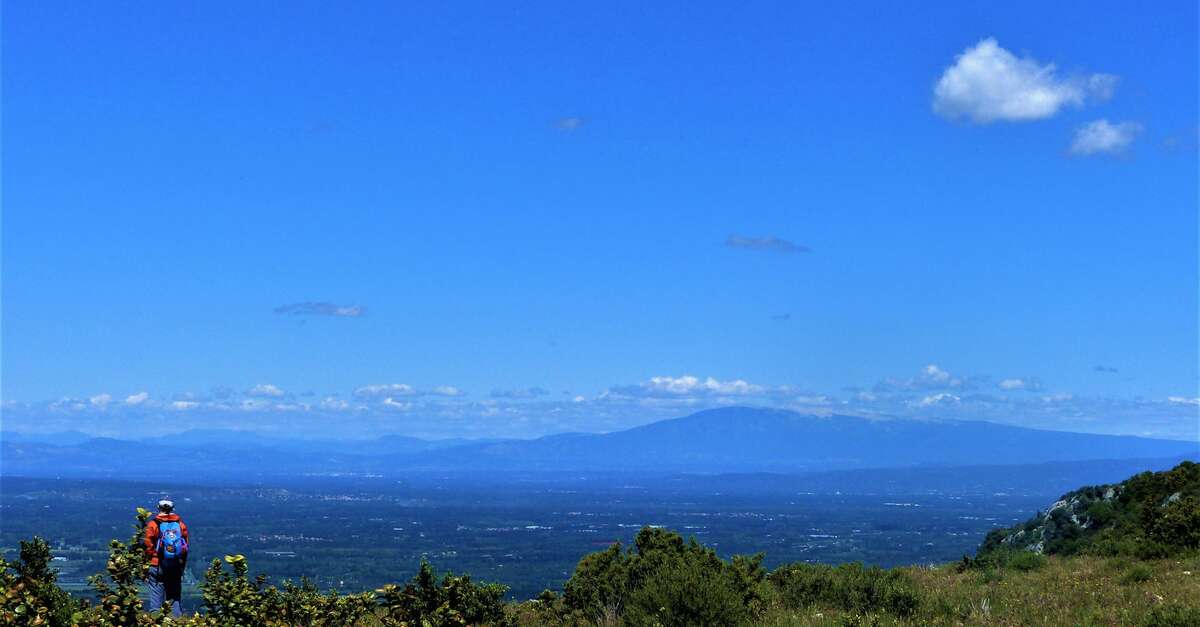 SAINT-RÉMY-DE-PROVENCE – Entre vallon et plateau (Saint-Rémy-de ...