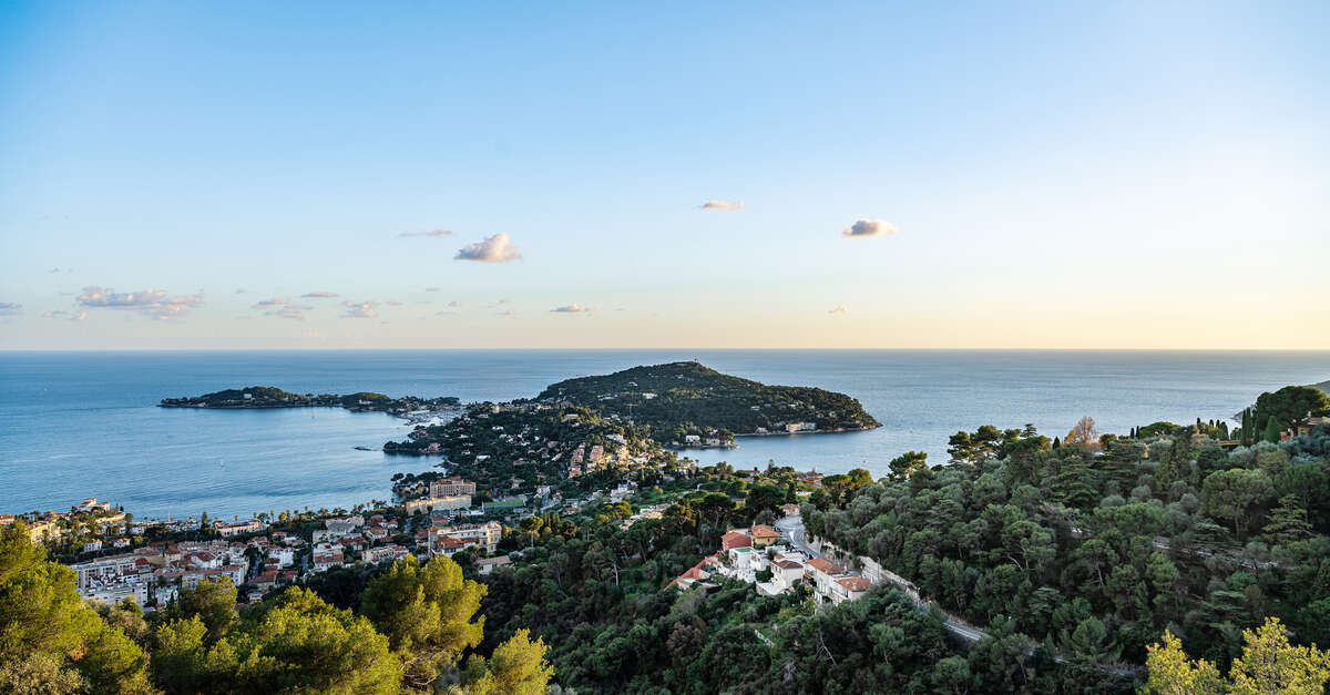 Point de vue sur Beaulieu et le Cap Ferrat (Villefranche-sur-Mer ...