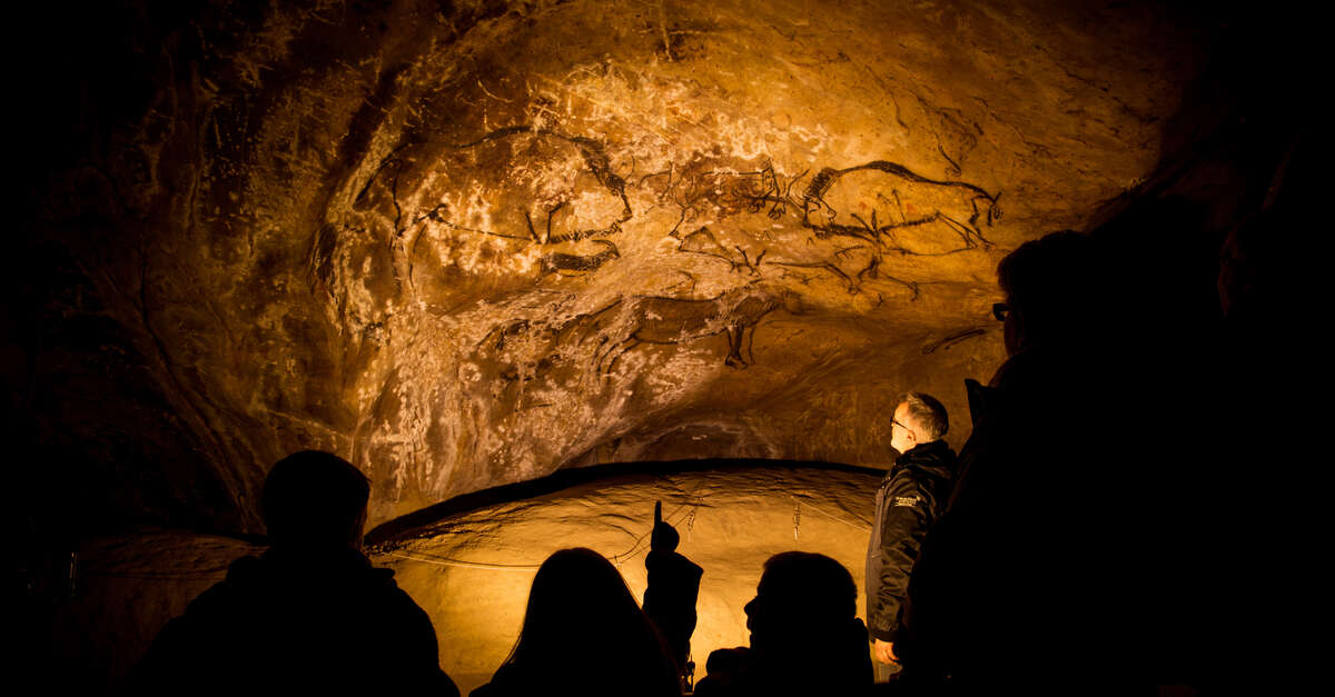 Grotte de Niaux (Niaux) | Office de Tourisme des Pyrénées Ariégeoises