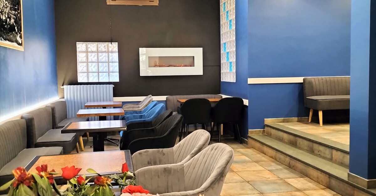 Bar des Platanes (La Brigue) | Office de Tourisme Menton, Riviera ...