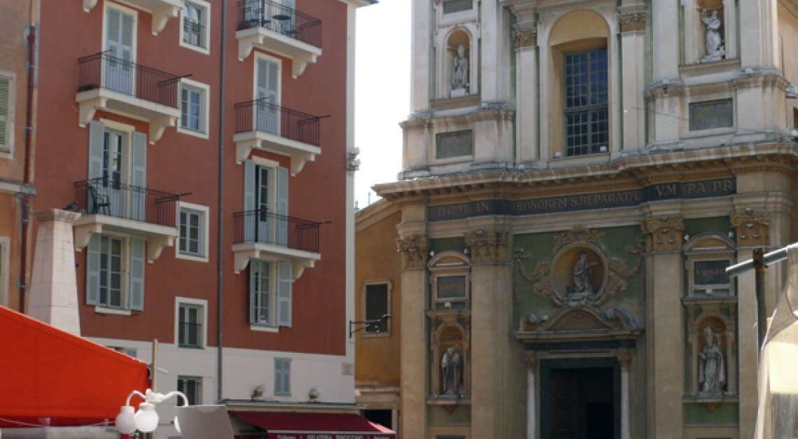 La Place Rossetti (Nice) | Provence-Alpes-Côte d'Azur Tourism