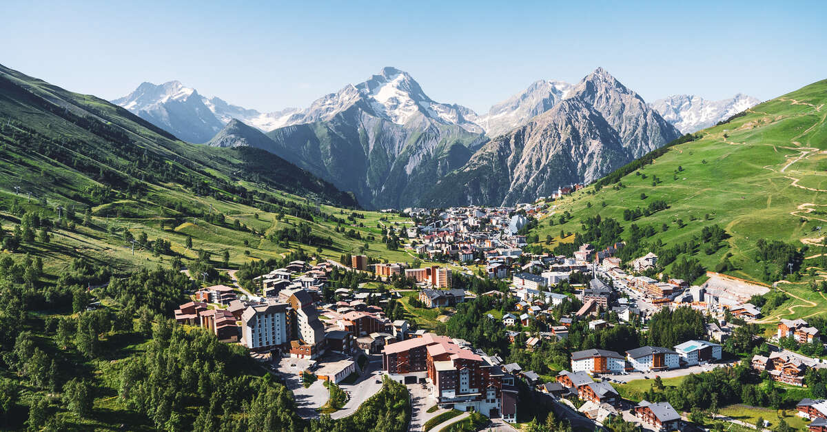 Children’s playground – hamlet of Bons (Les Deux Alpes) | Ski resort ...