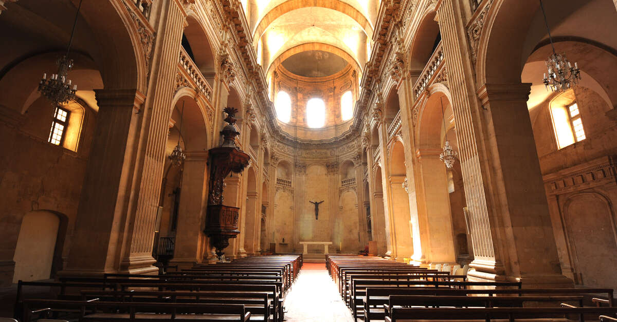 Jesuits’ Chapel – Sacré Cœur School (Aix-en-Provence) | Provence-Alpes ...