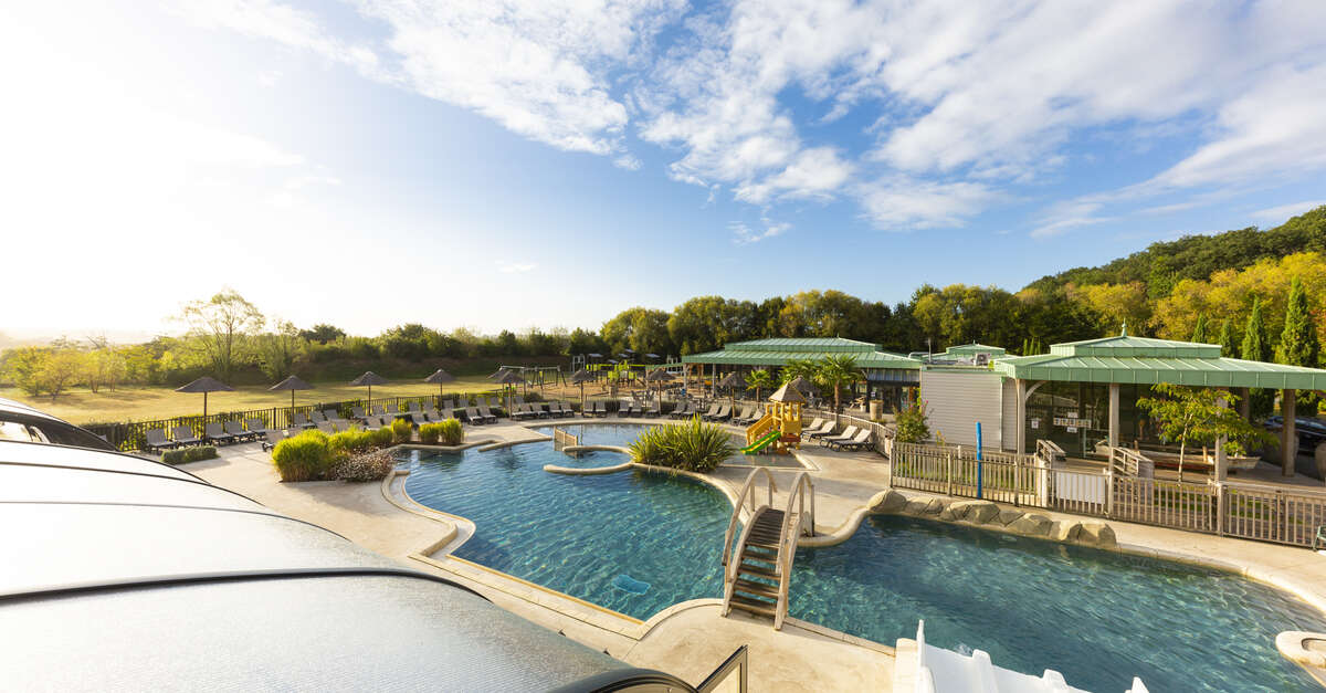 Camping La Roche Posay Vacances - La Roche-Posay | Campings Atlantique ...