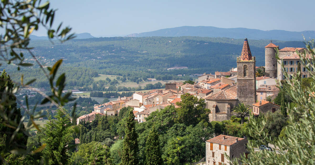 Visite commentée du village de Callian, labellisé « Village de ...