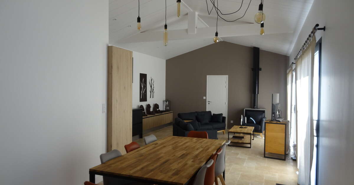 Couette et Café – Le Quai B (Loix) | Destination Île de Ré – Site ...