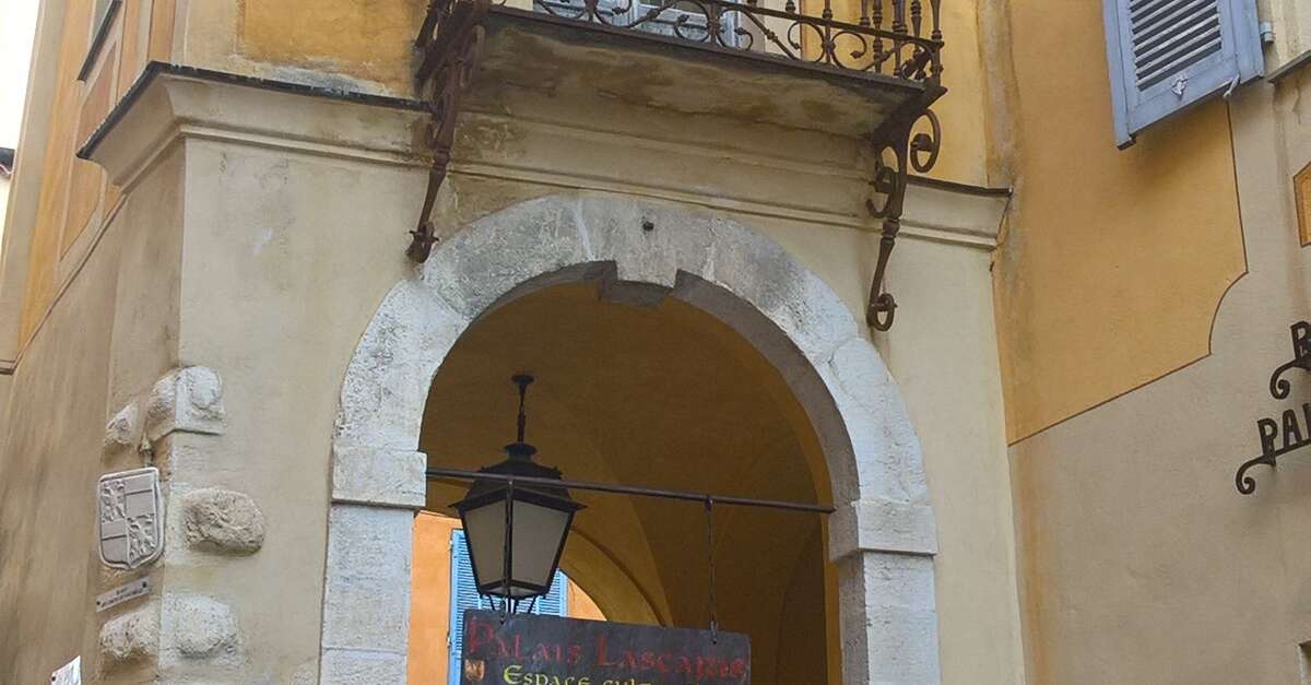Exposition „Aux origines du Néolithique en France“ au Palais Lascaris ...