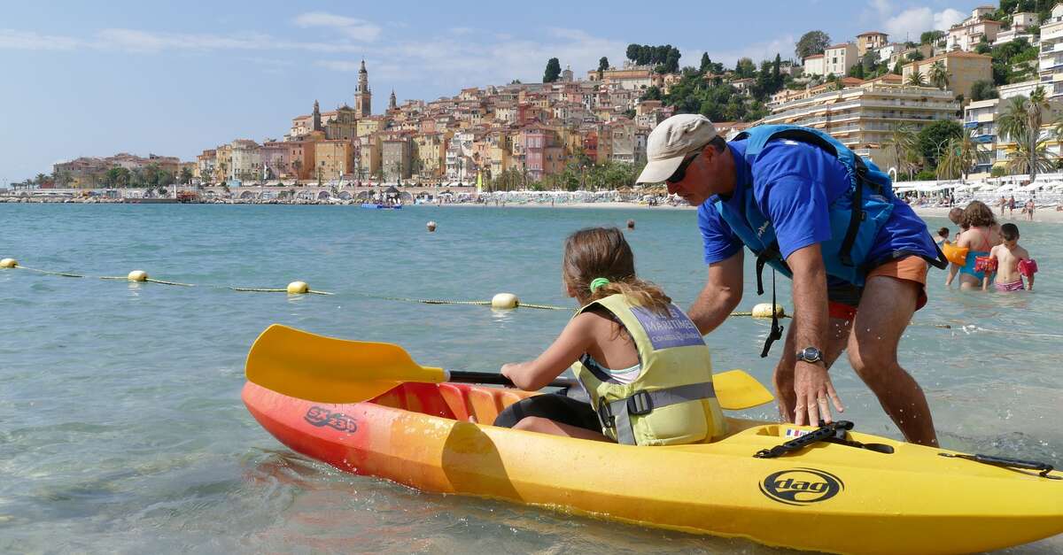 Une heure de kayak de mer (Menton) | Provence-Alpes-Côte d'Azur Tourisme