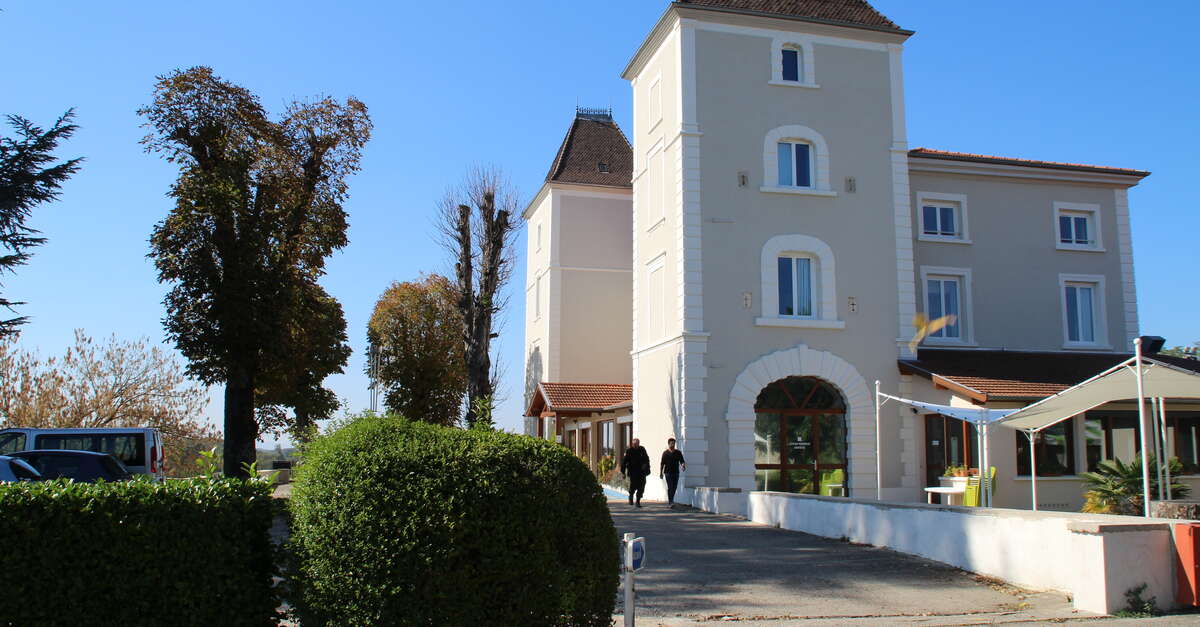 Hôtel Domaine de Sainte Croix (Sainte-Croix) | Dombes Tourisme - Office ...
