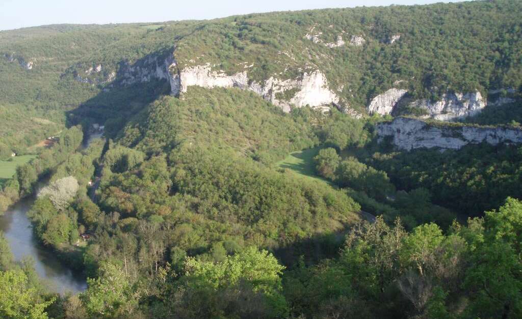 Point de vue du Cirque de Bône (Saint-Antonin-Noble-Val) | Tarn-et ...