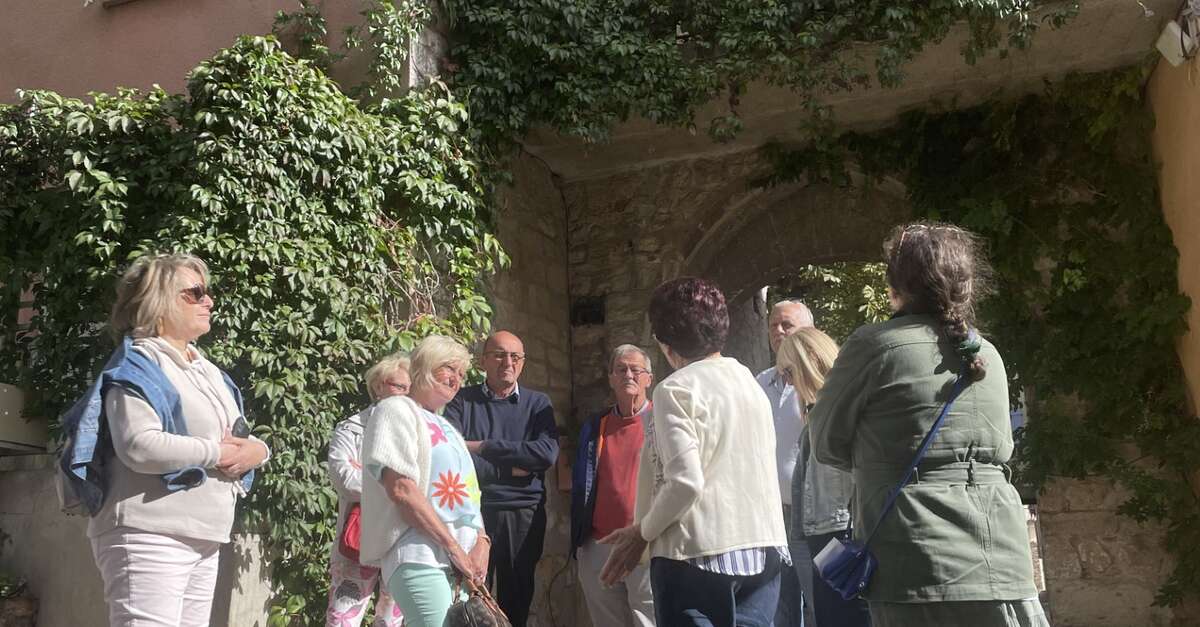 Découverte de Quinson à travers les 8 siècles de son histoire (Quinson ...