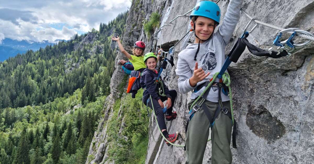Stage escalade 10/13 ans – Koalagrimpe (Chamonix-Mont-Blanc) | Haute ...