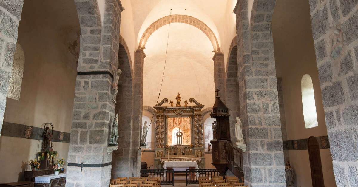 Eglise Saint-Pierre (Mazerat-Aurouze) | Vacances en Auvergne - Maison ...