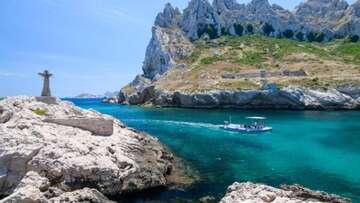 Les Goudes : entre Marseille et les Calanques | Provence-Alpes-Côte d ...