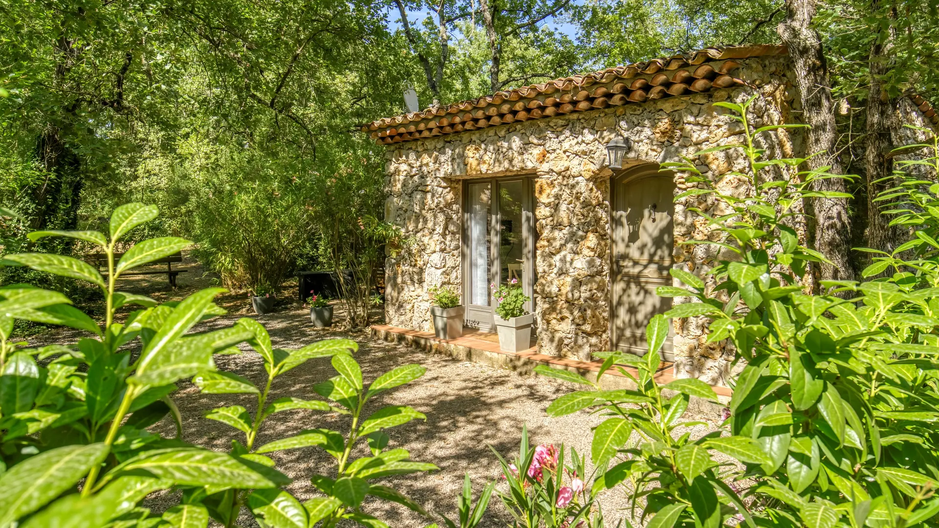La Bastide du Baou – Studio les Lauriers (Callian) | Destination Côte d’Azur France – Le Site ...