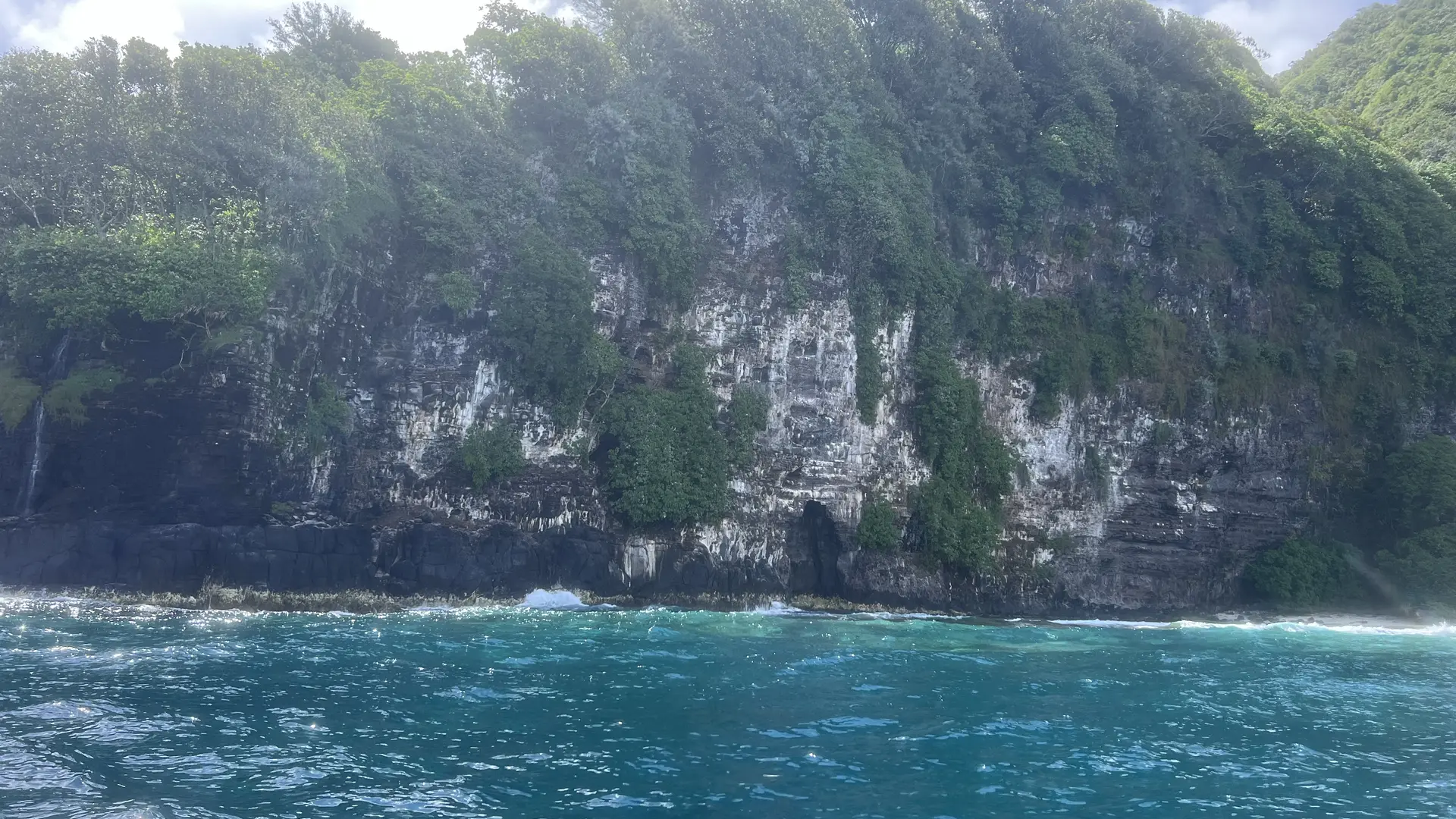 Teahupoo Lagoon Tour (Teahupoo) | Tahiti Tourisme PF