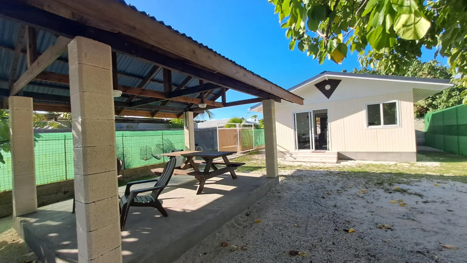 Manihi Lodge (Manihi) | Tahiti Tourisme - Official website of The ...